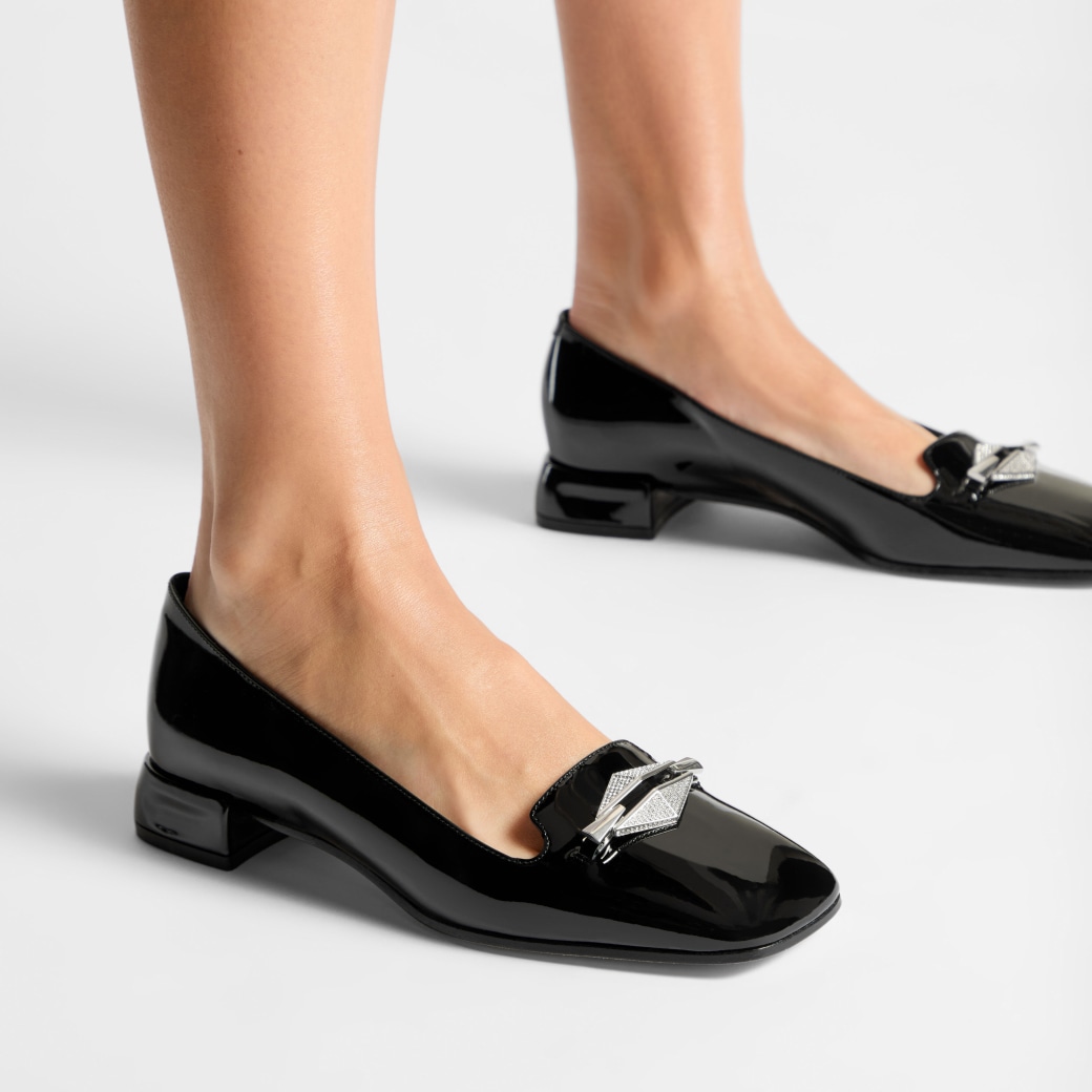 Ravi Flat | Black/Crystal Patent Leather Flats | JIMMY CHOO
