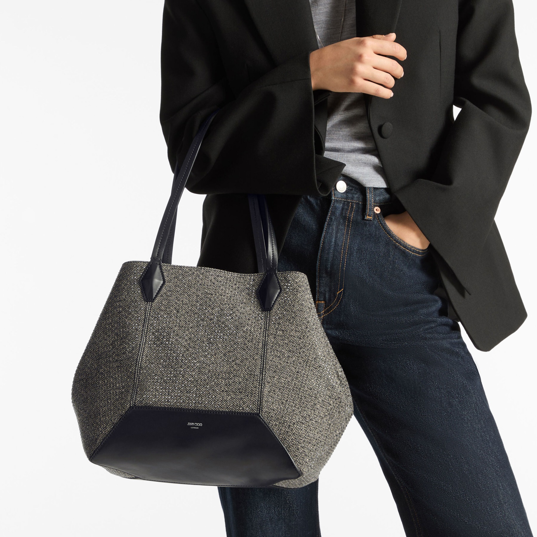 Diamond Tote/M | Black Herringbone Fabric Tote Bag | JIMMY CHOO