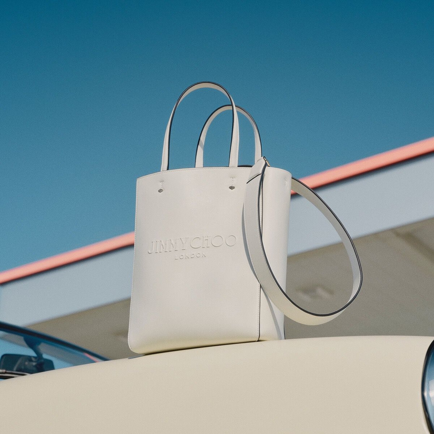 Lenny N/S M|Latte Embossed Leather Tote Bag| JIMMY CHOO UK
