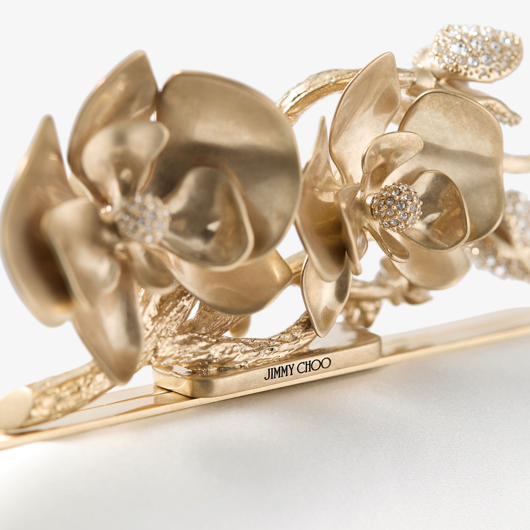 Cloud | Ivory Satin Floral Clutch Bag | JIMMY CHOO