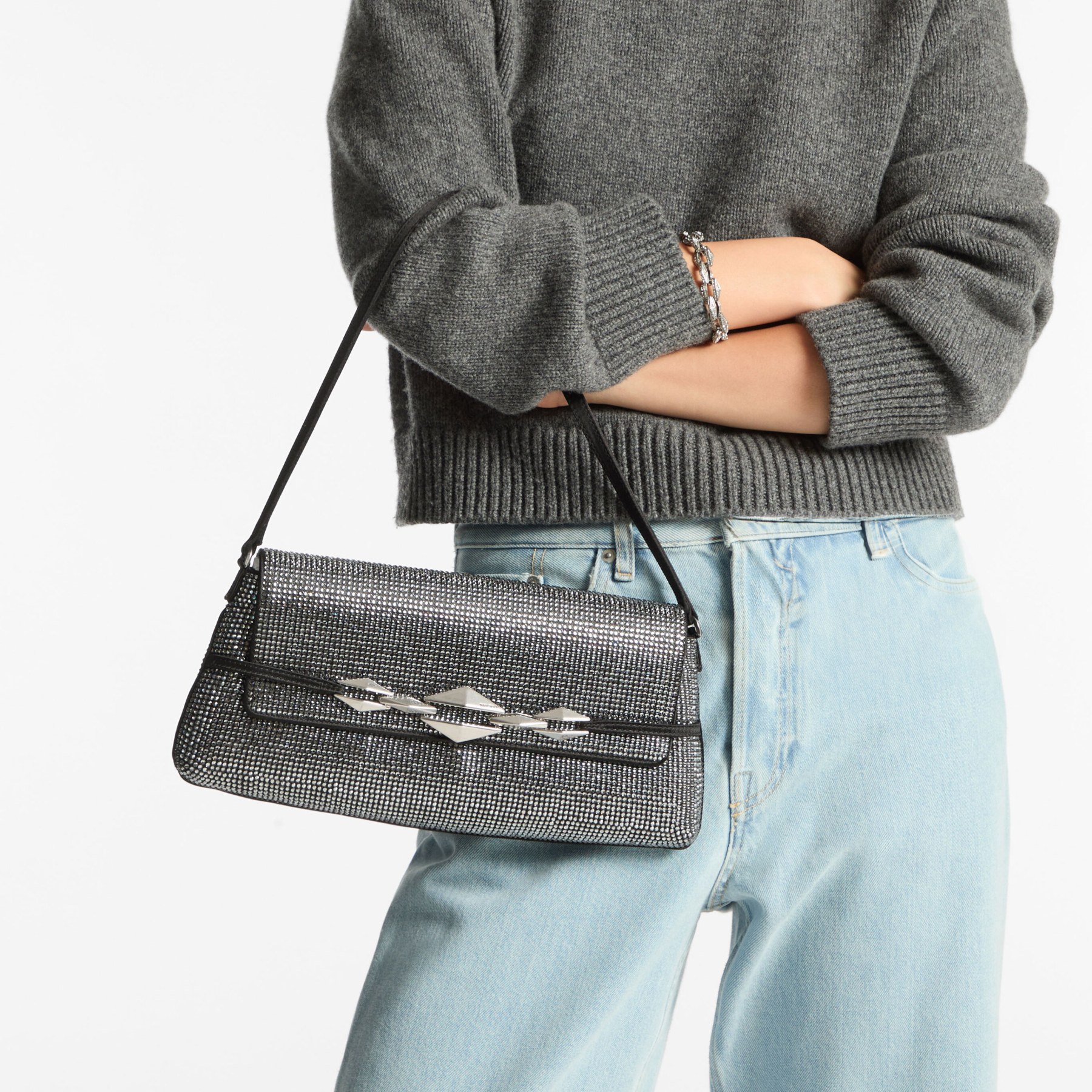 Diamond Shoulder | Sac porté épaule en satin noir à cristaux | JIMMYCHOO