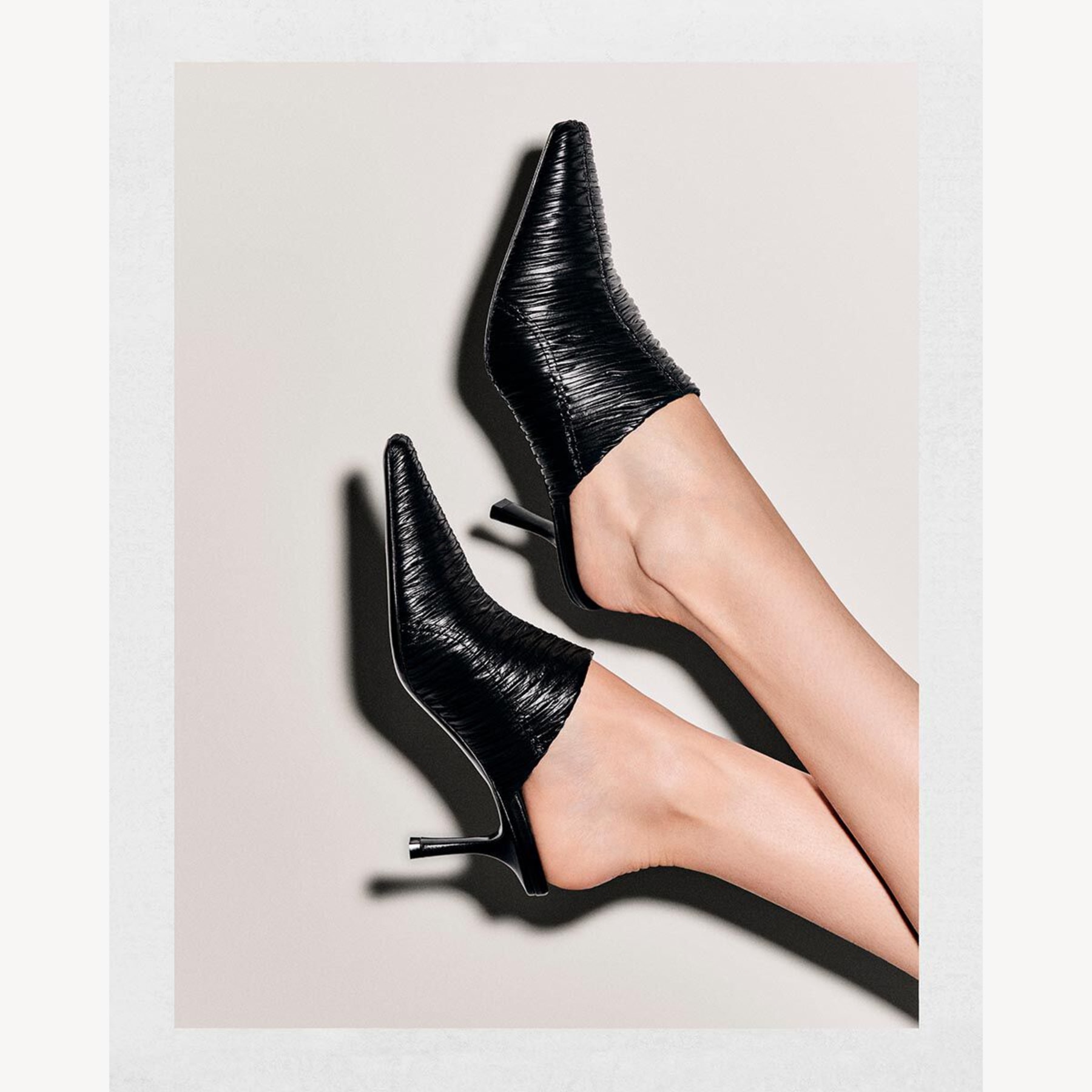 Lotta Mule 65 | Mules en cuir noir | JIMMY CHOO