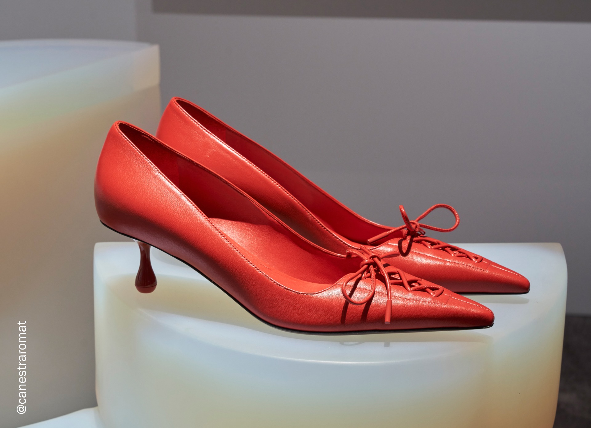 JIMMY CHOO - Official Online Boutique | Shop Luxury Shoes, Bags and ...