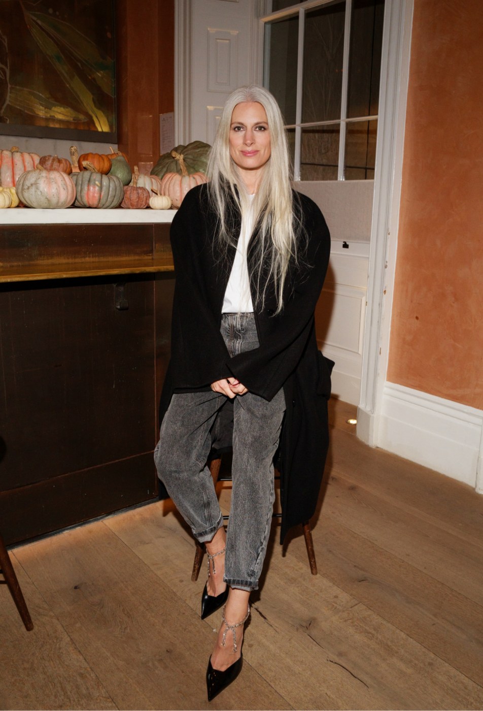 Intimate Dinner in Support of Women For Women International | Jimmy Choo