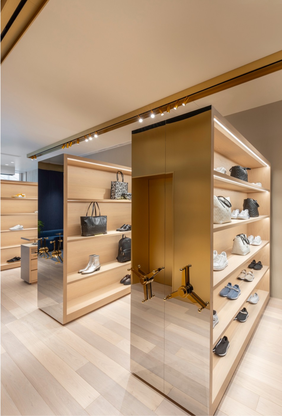 Jimmy Choo and Crosby Studios | Jimmy Choo Ginza Concept Store | JIMMY CHOO