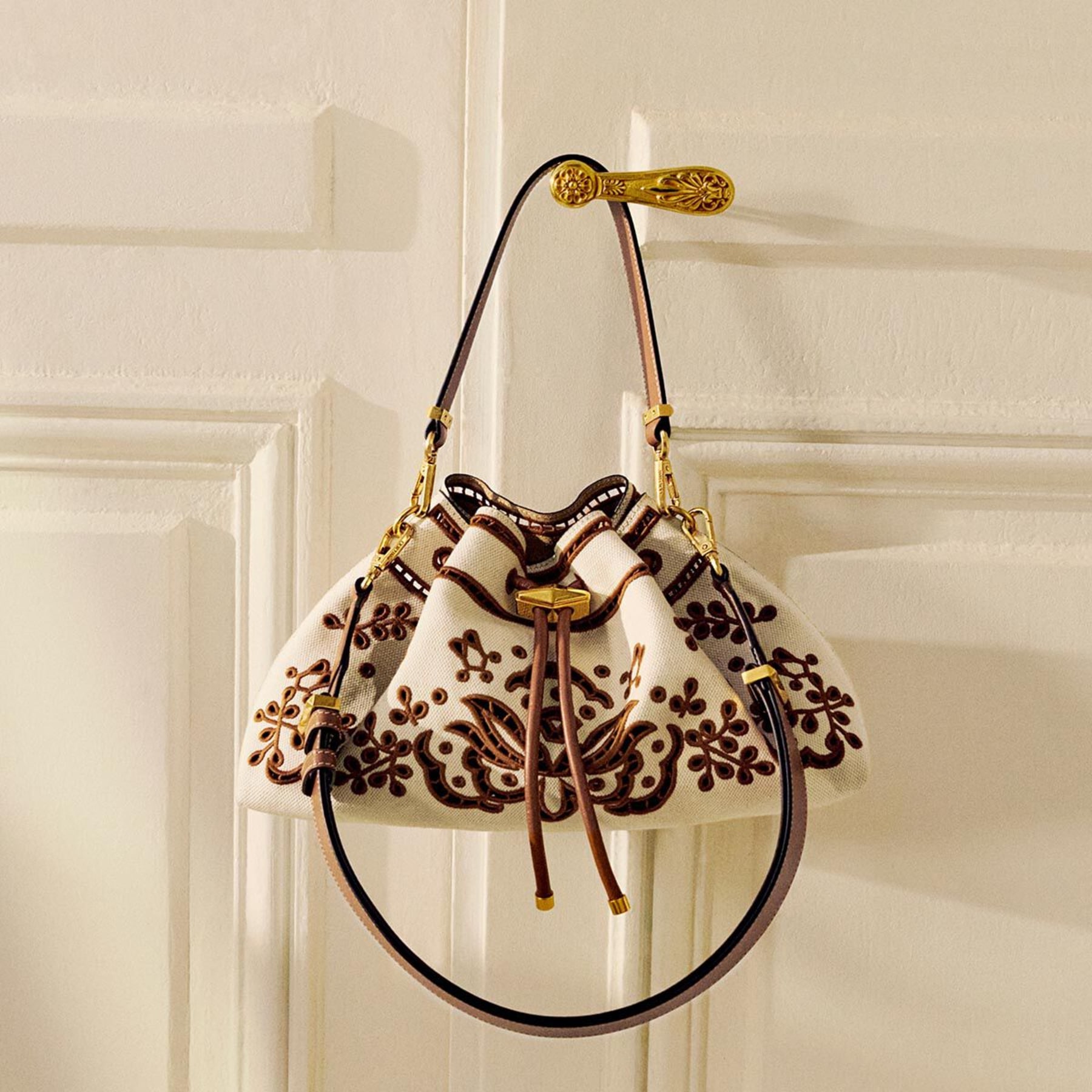 Cinch M | Canvas Shoulder Bag With Sangallo Embroidery | JIMMY CHOO