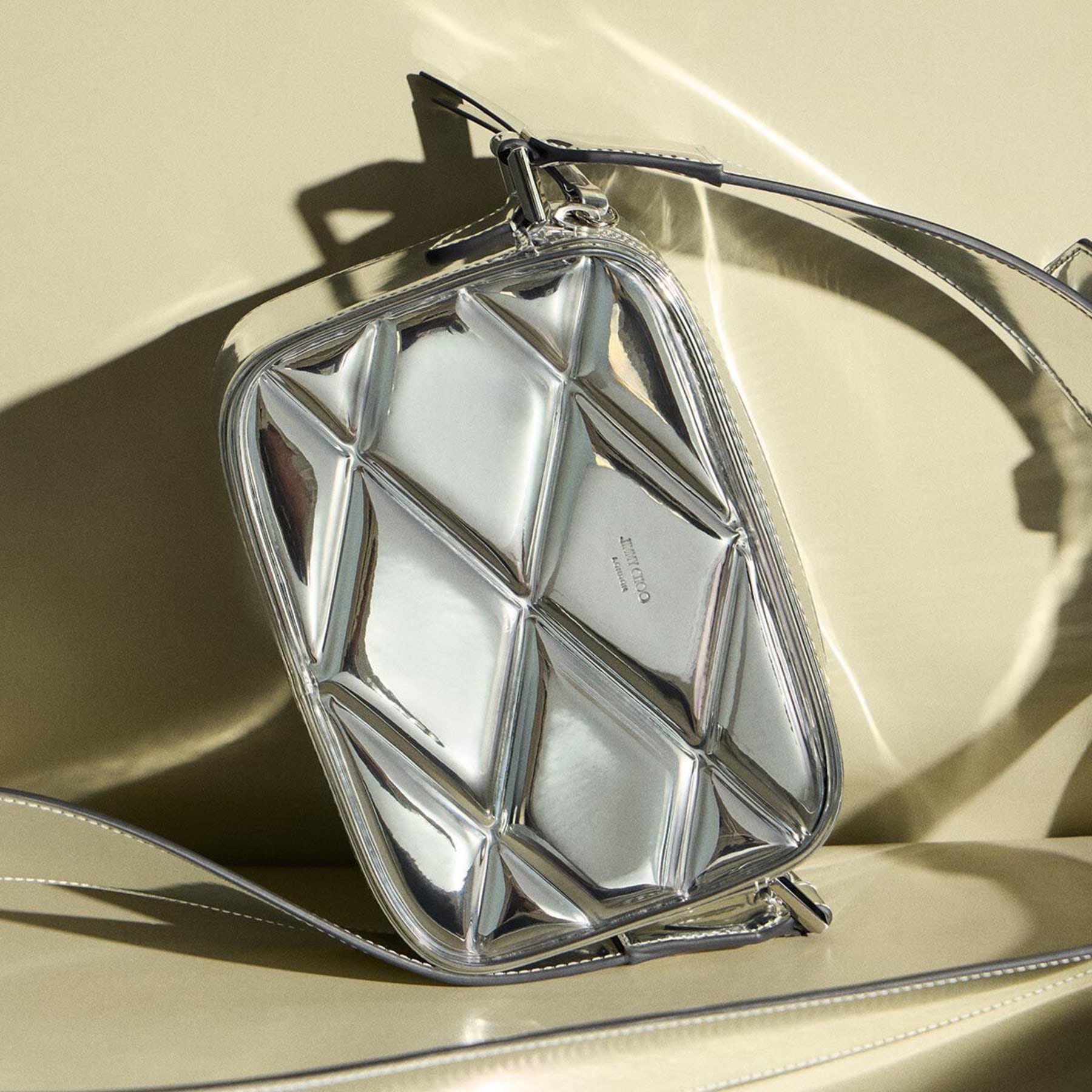 Box Camera S |Silver Diamond Quilted Mirror Fabric Camera Crossbody ...