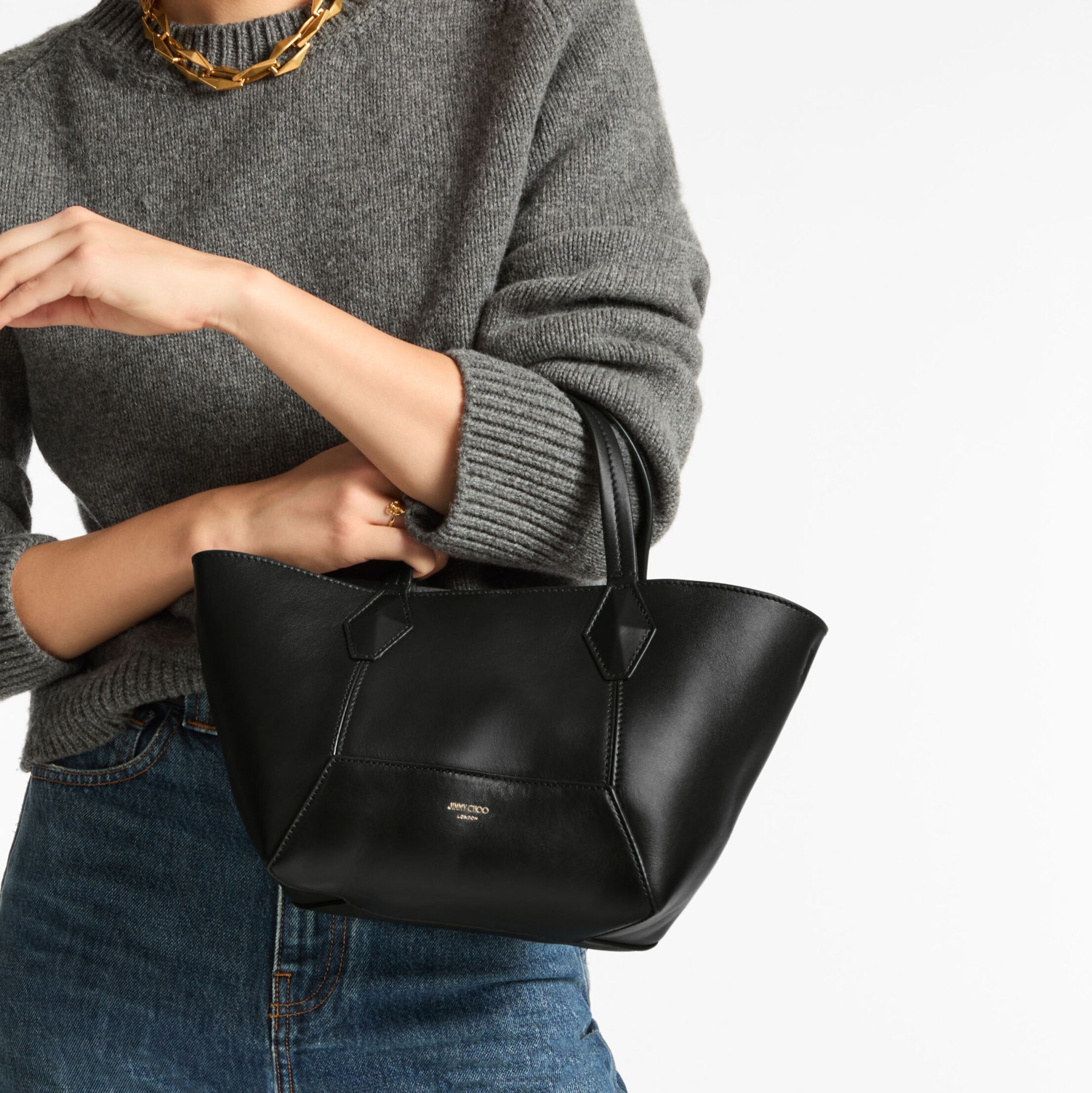 Diamond Tote/S |Black Calf Leather Tote Bag | JIMMY CHOO