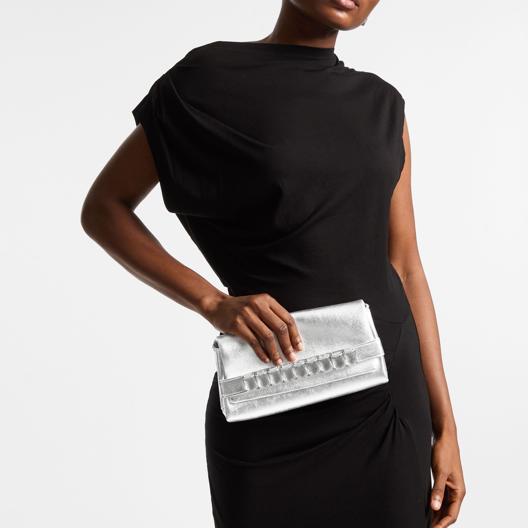 Kya | Silver Metallic Nappa Leather Clutch Bag | JIMMY CHOO