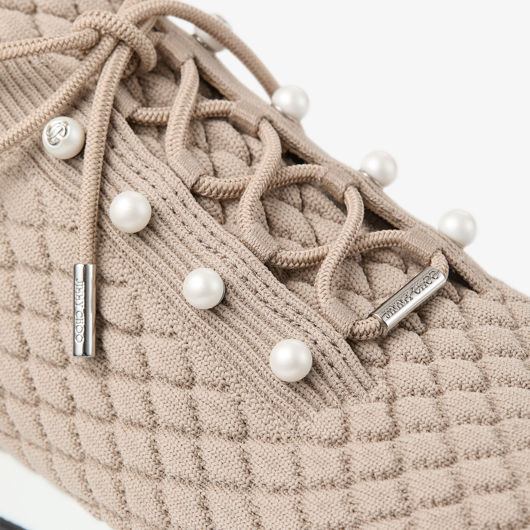 Veles | Zapatillas de punto con textura en color gris piedra | JIMMY CHOO