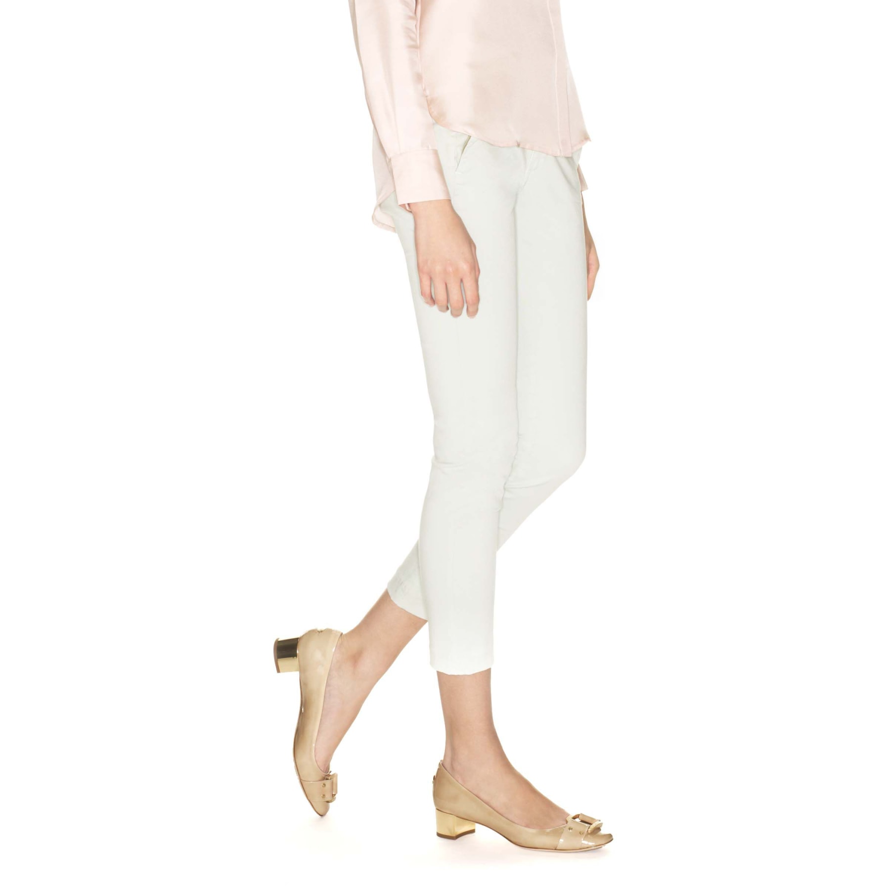 Nude Patent Leather Pumps | Round toe shoes | Moore | JIMMY CHOO