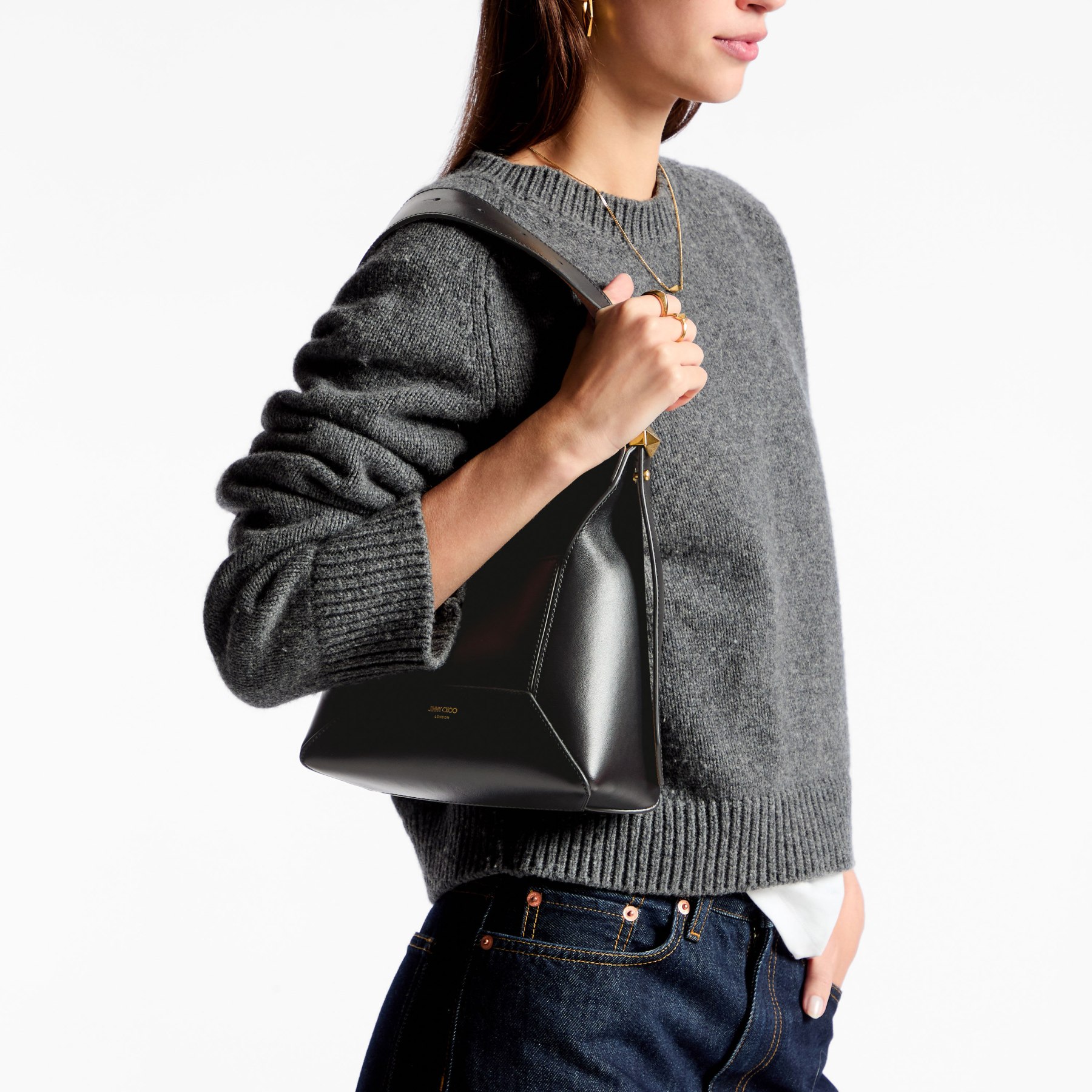 Diamond Hobo/S | Black Leather Shoulder Bag | JIMMY CHOO CA