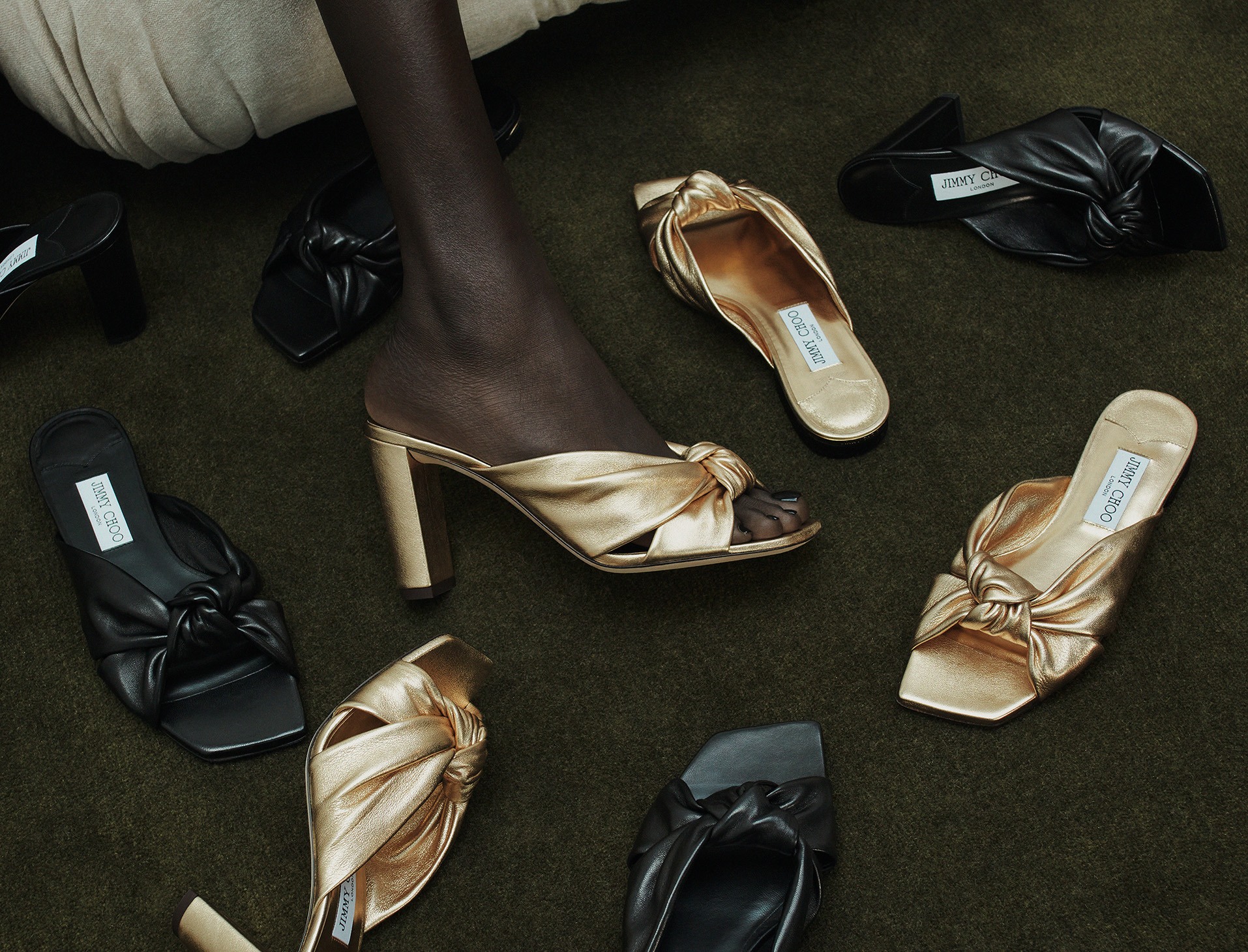 THE WARDROBE EDIT: UNDERSTATED ELEGANCE