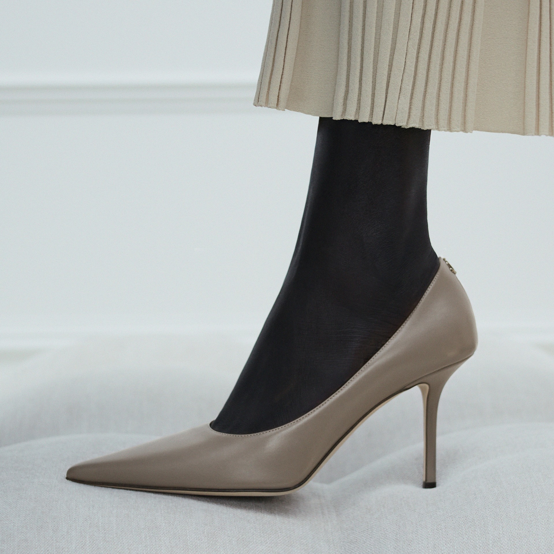 THE WARDROBE EDIT: UNDERSTATED ELEGANCE